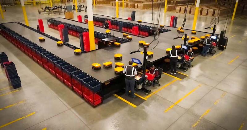 Warehouse Robotics: Sedlak's Spotlight on Innovation